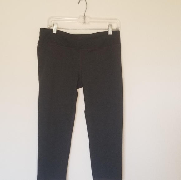 Fabletics | Pants & Jumpsuits | New Fabletics Salar Capri | Poshmark